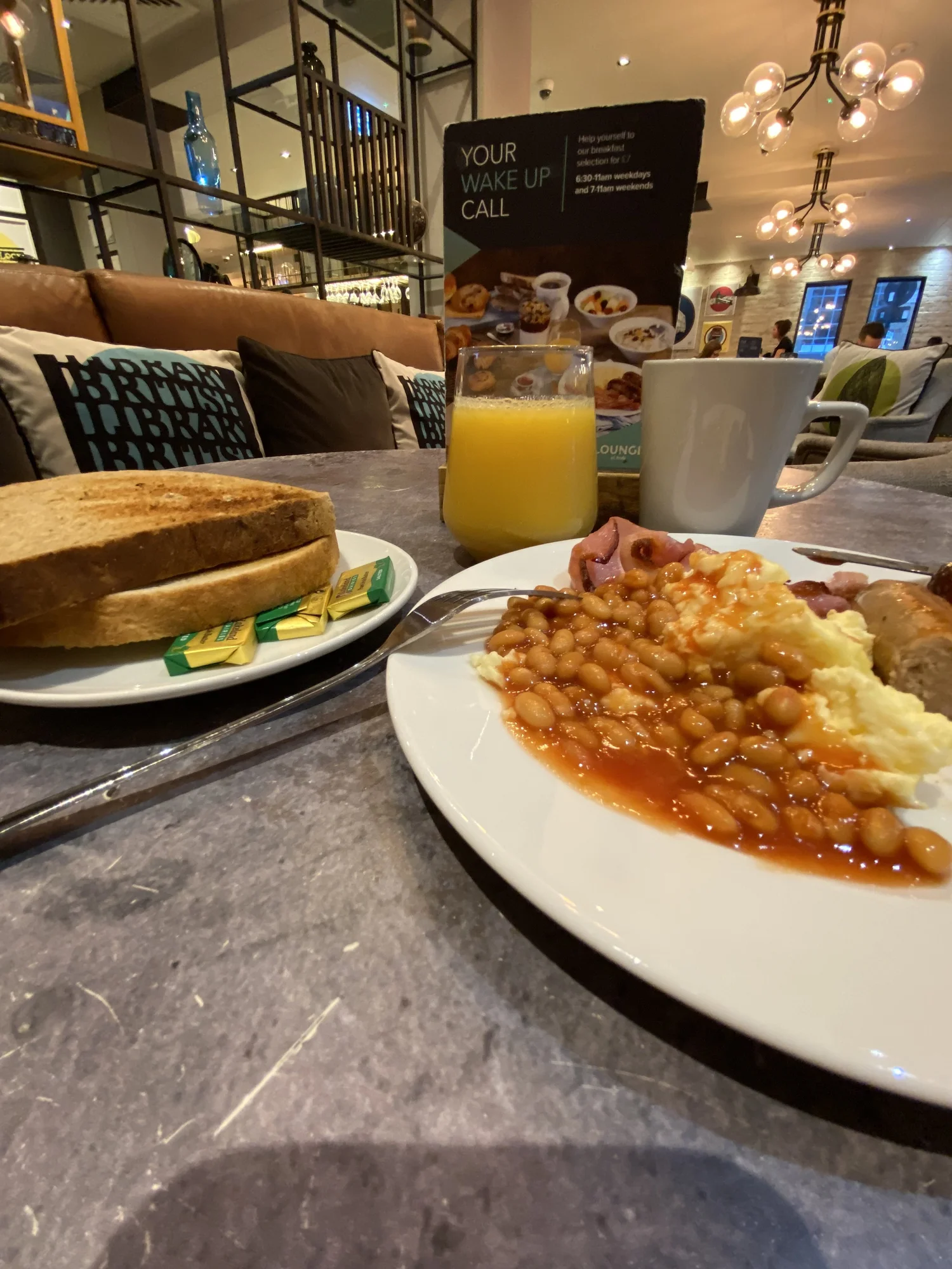 Hub by Premier Inn: London King’s Cross - Reviewed! — Team Five Travels
