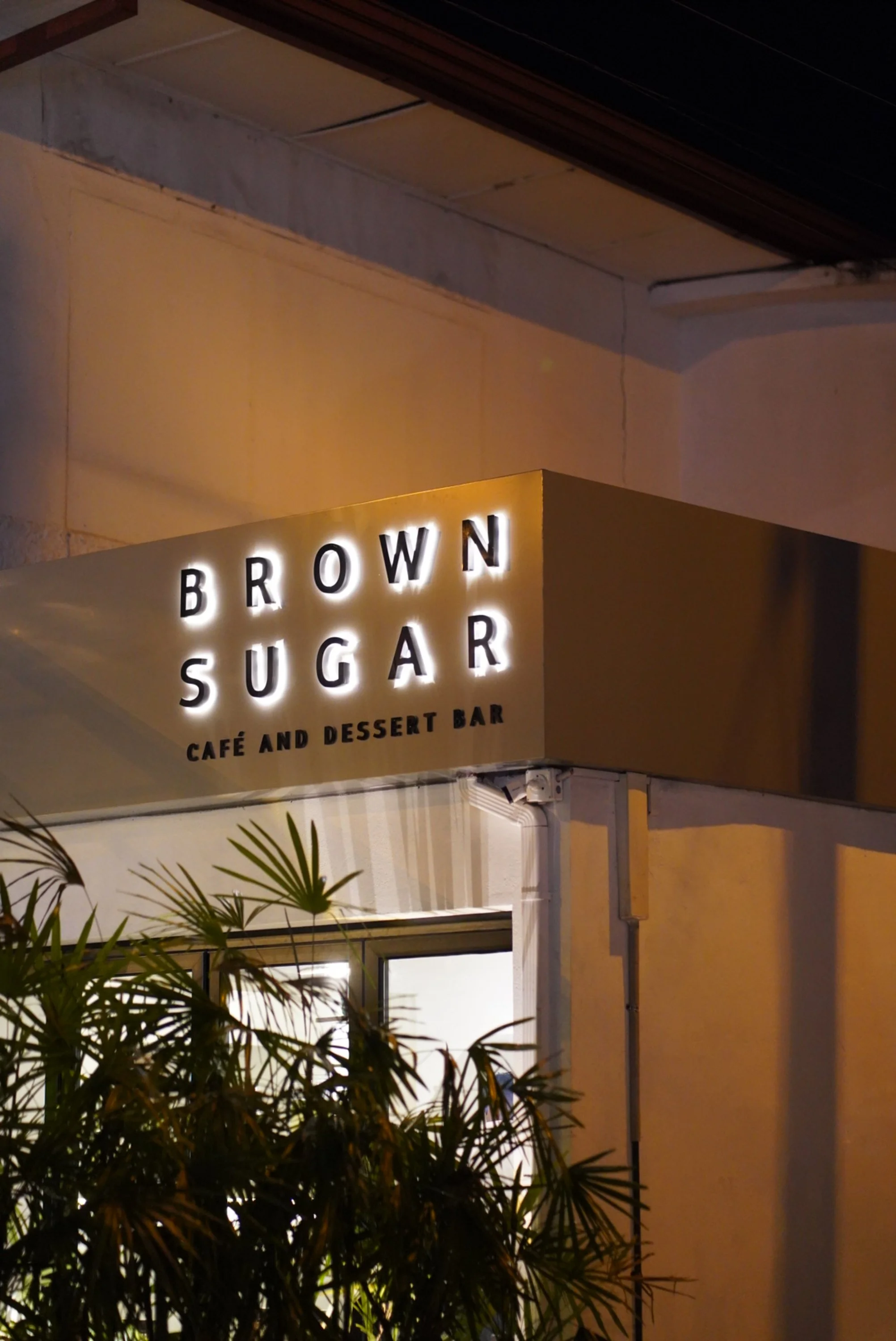 New Page — Brown Sugar x Isle Amore