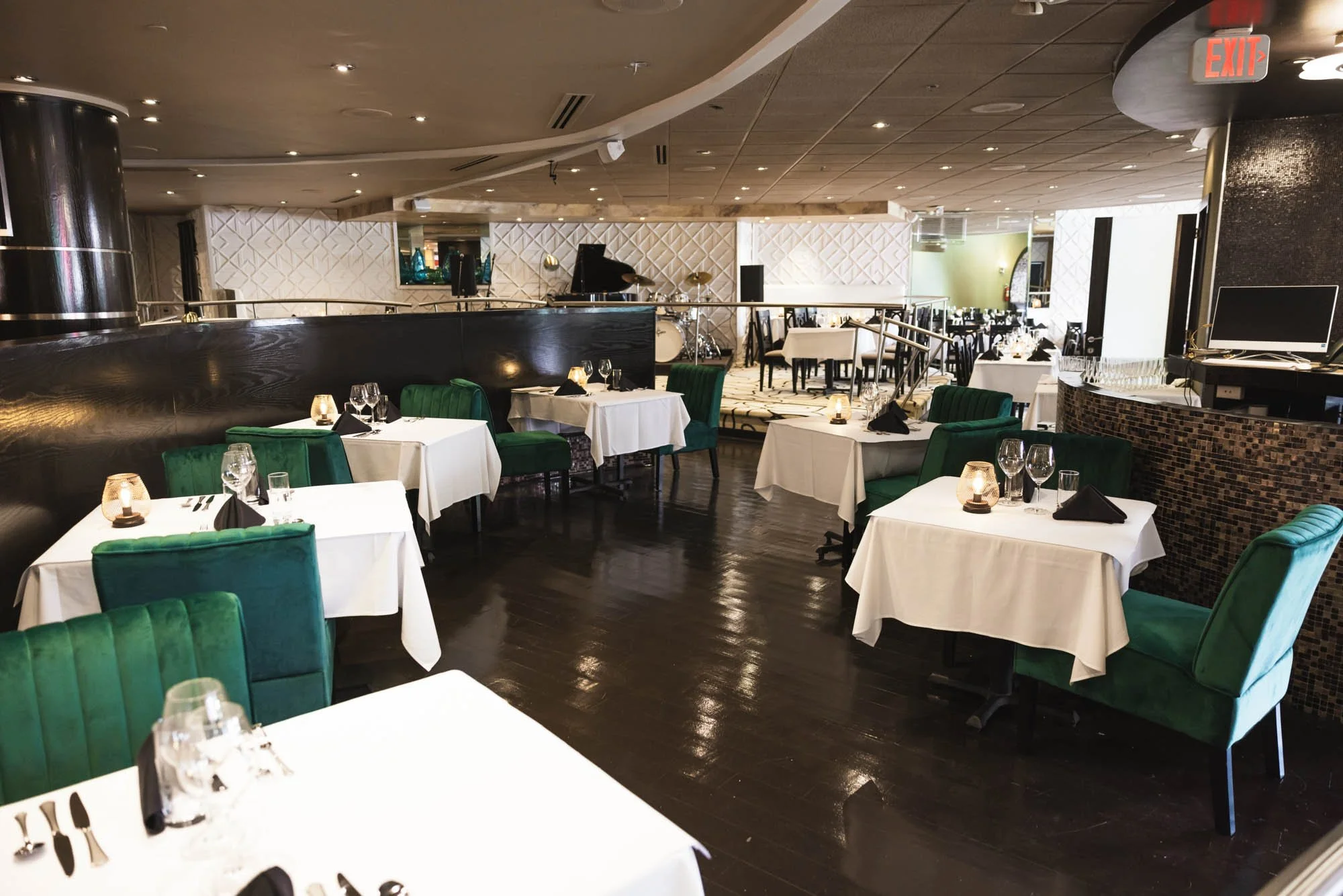 Downtown Detroit Restaurants and Bars — Decked Out Detroit