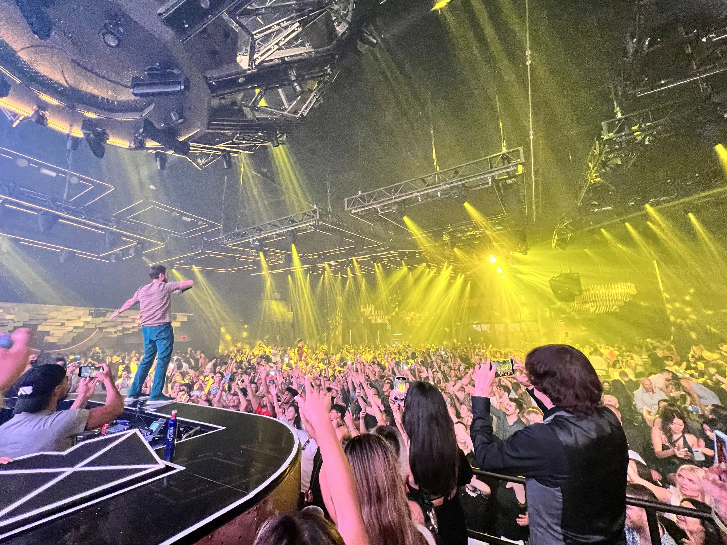 CLUB 87.7 FM Las Vegas