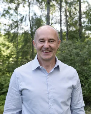 Team 1 — BANDUR PSYCHOTHERAPY