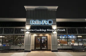 Della J's