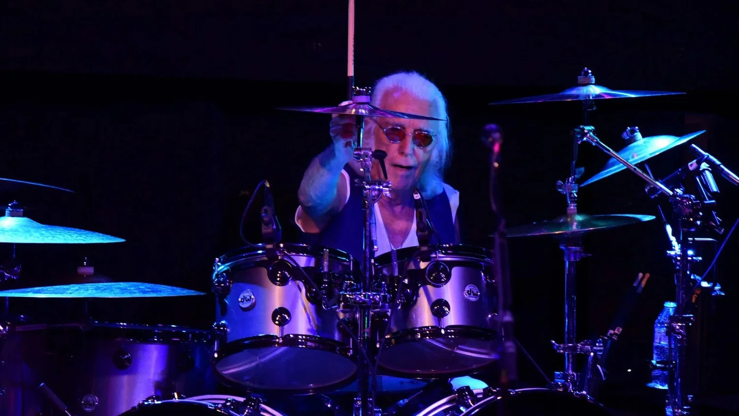 Roger Earl Feature — Salyers Percussion