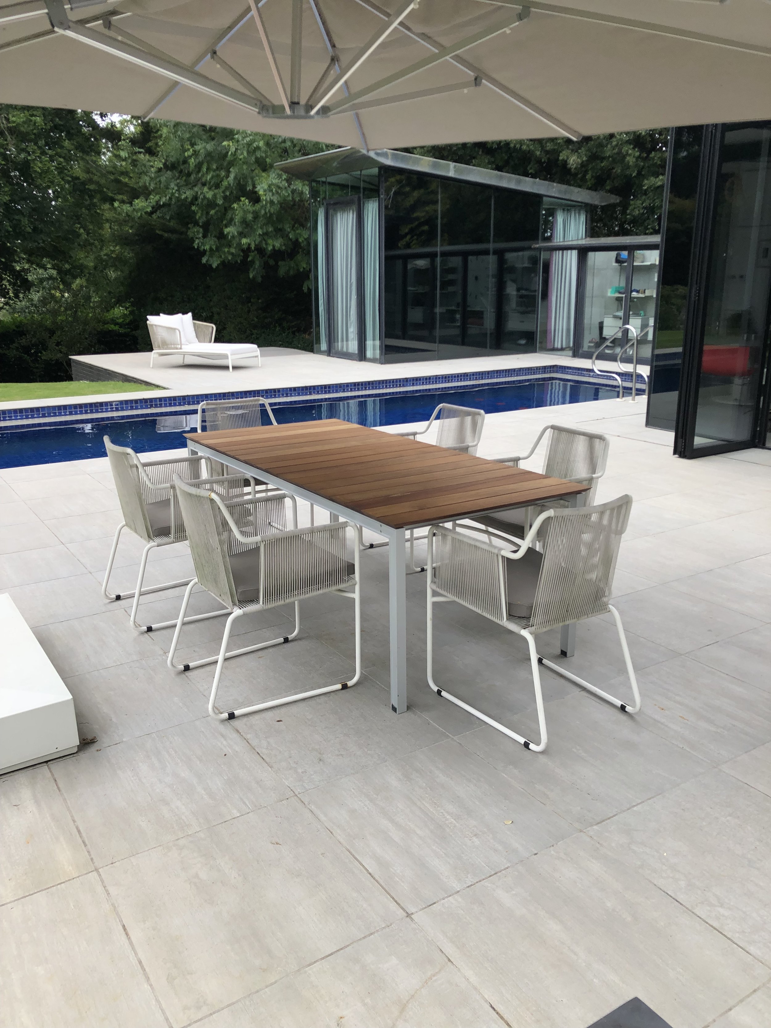 extending table — Harry Hoyle