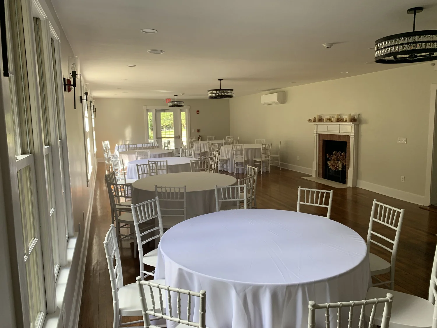 Reservoir Room — Stonehouse on the Hill