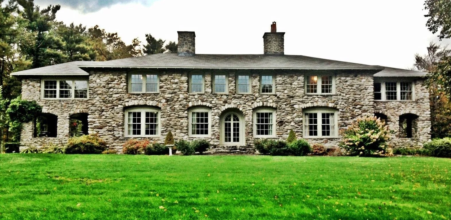 Gallery 3 — Stonehouse on the Hill