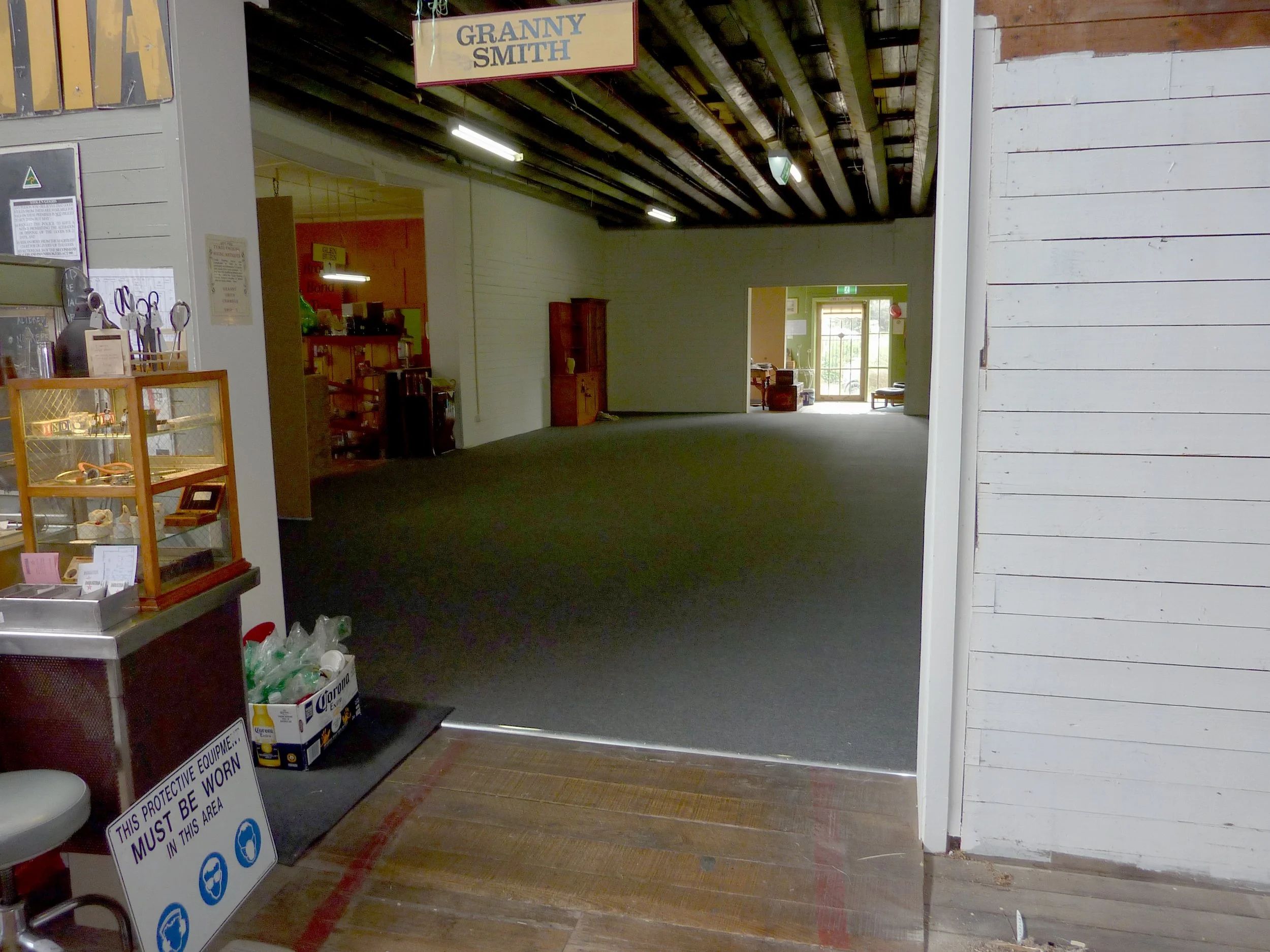 Chamber 3 - Granny Smith — Random History Australia