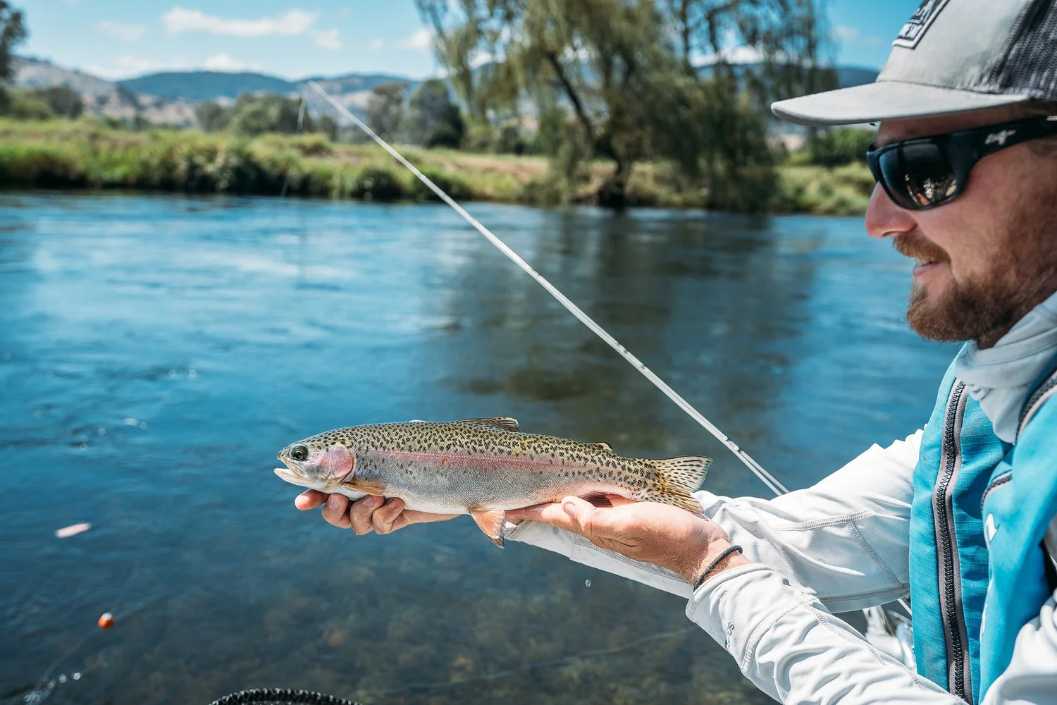 World-Class Fly Fishing & Drift Boating Experiences