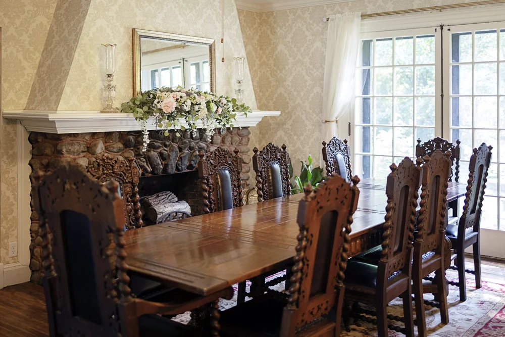 Overnight Accommodations & Vacation Rentals — The Hillcrest Estate