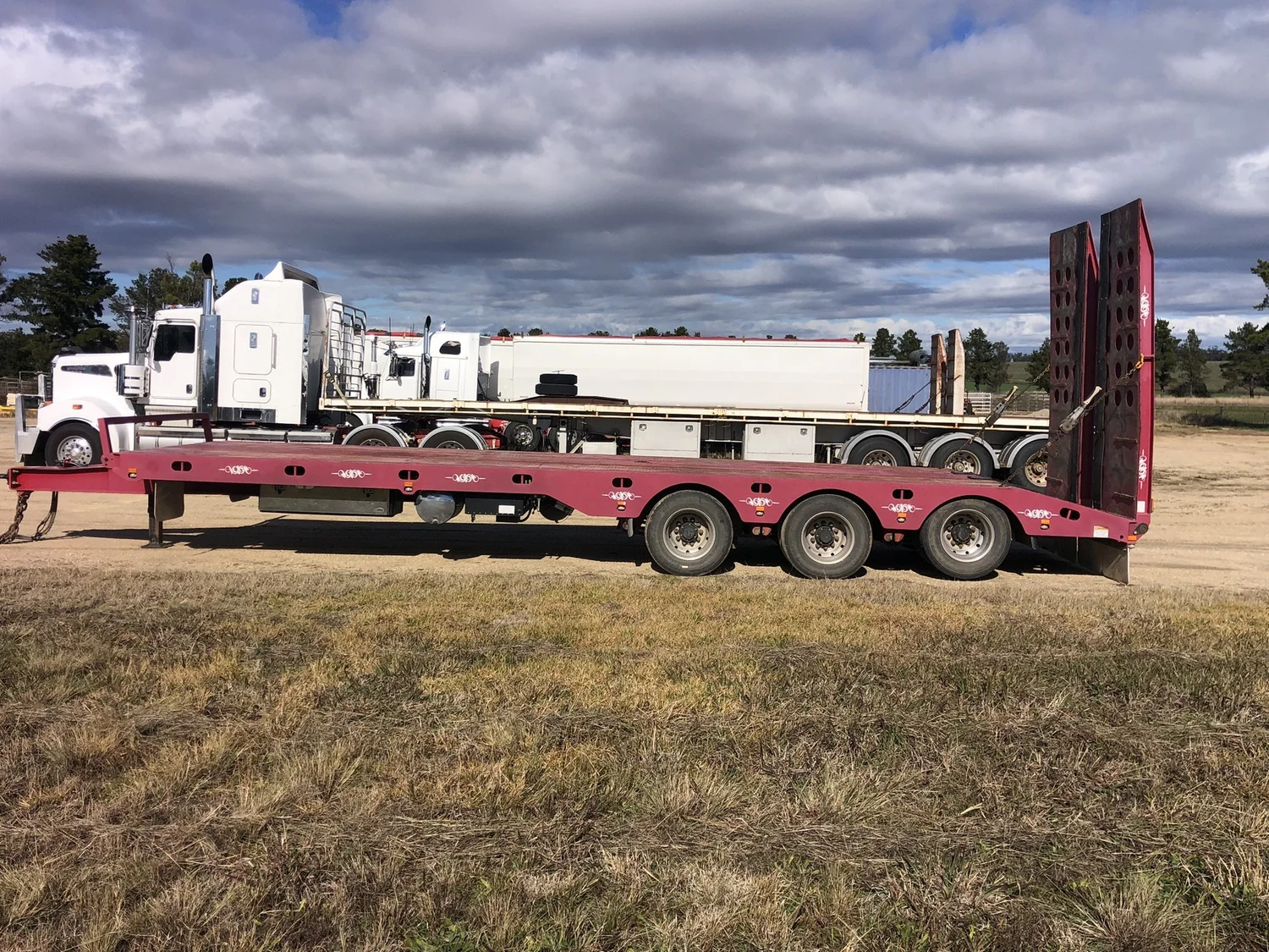 Explore Trailers In-Stock | Trailers for Sale | Midland — Midland