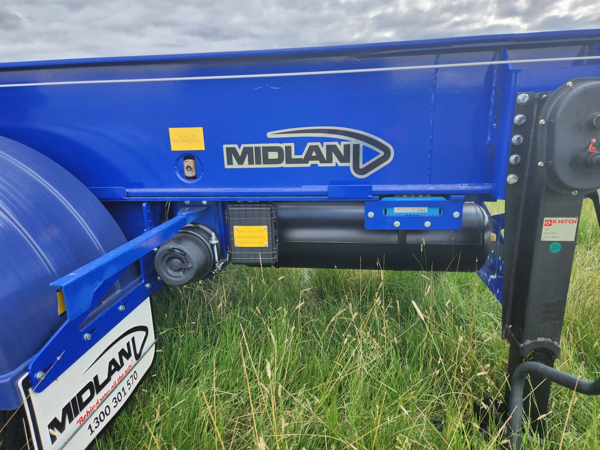 Midland Retractable Skel Trailer | Midland — Midland