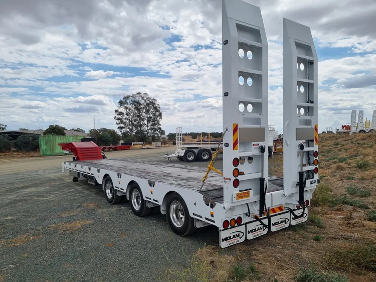 Low Loader Trailers | Low Loader Trailer Manufacturer | Midland — Midland