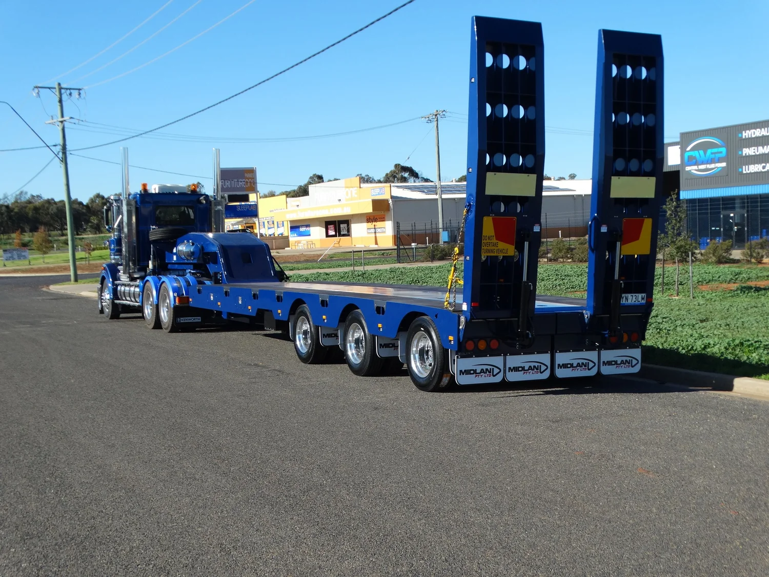 Low Loader Trailers | Low Loader Trailer Manufacturer — Midland
