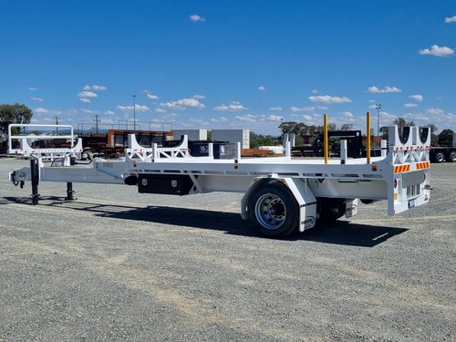 Pole Jinker Trailers | Pole Trailer Manufacturer — Midland