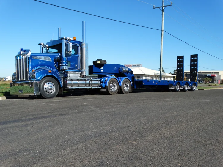 Low Loader Trailers | Low Loader Trailer Manufacturer — Midland
