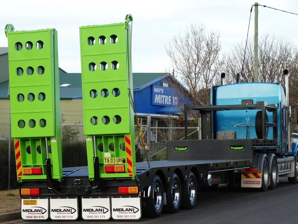 Drop Deck & Semi Drop Deck Trailers | Step Deck Trailers | Midland ...