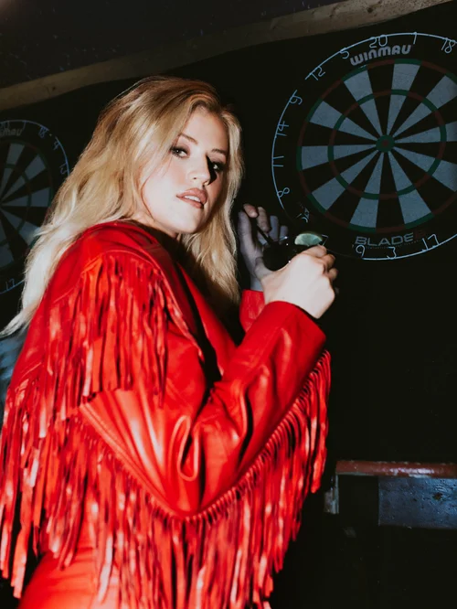 BIO — Abbie Ferris