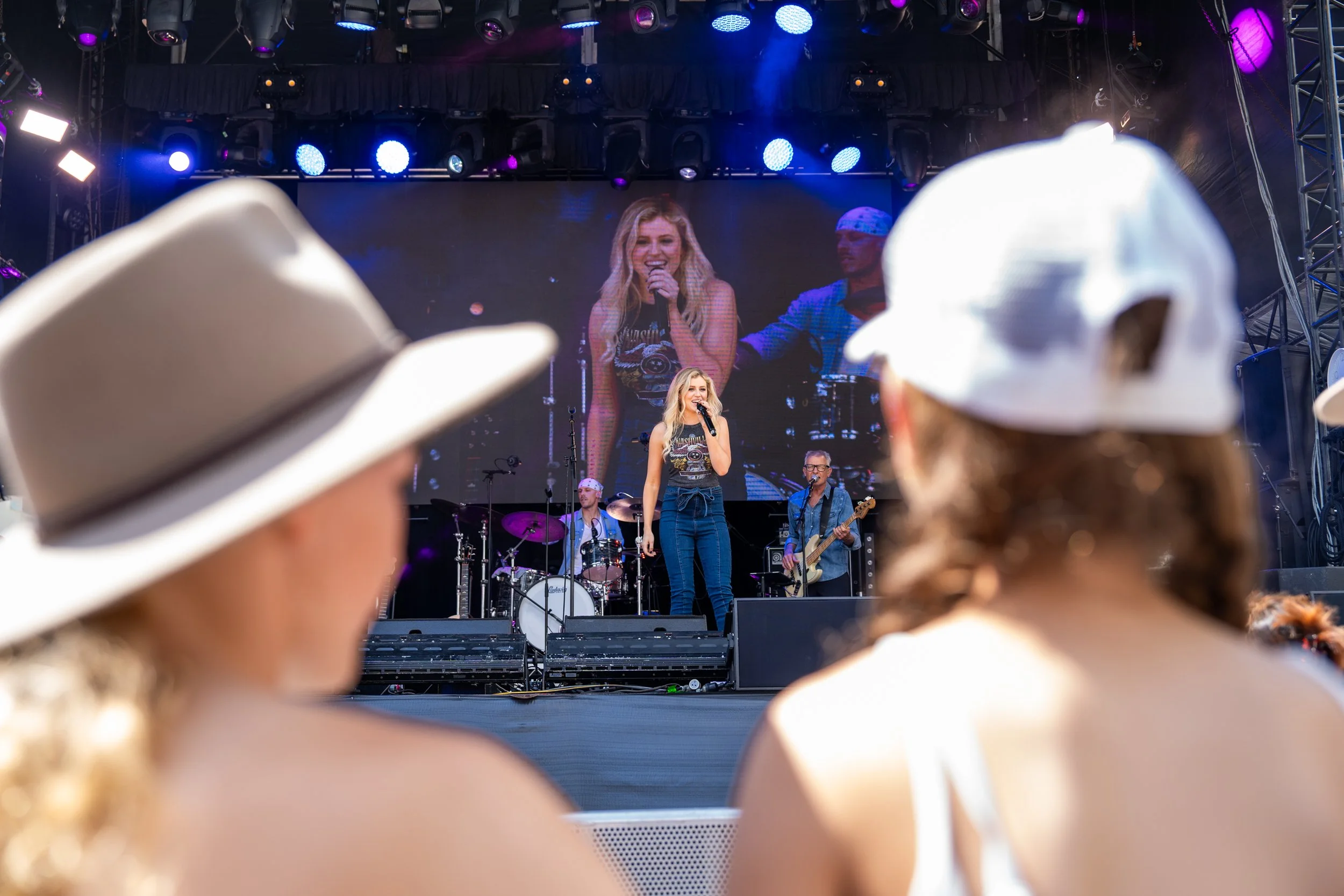 TOUR — Abbie Ferris