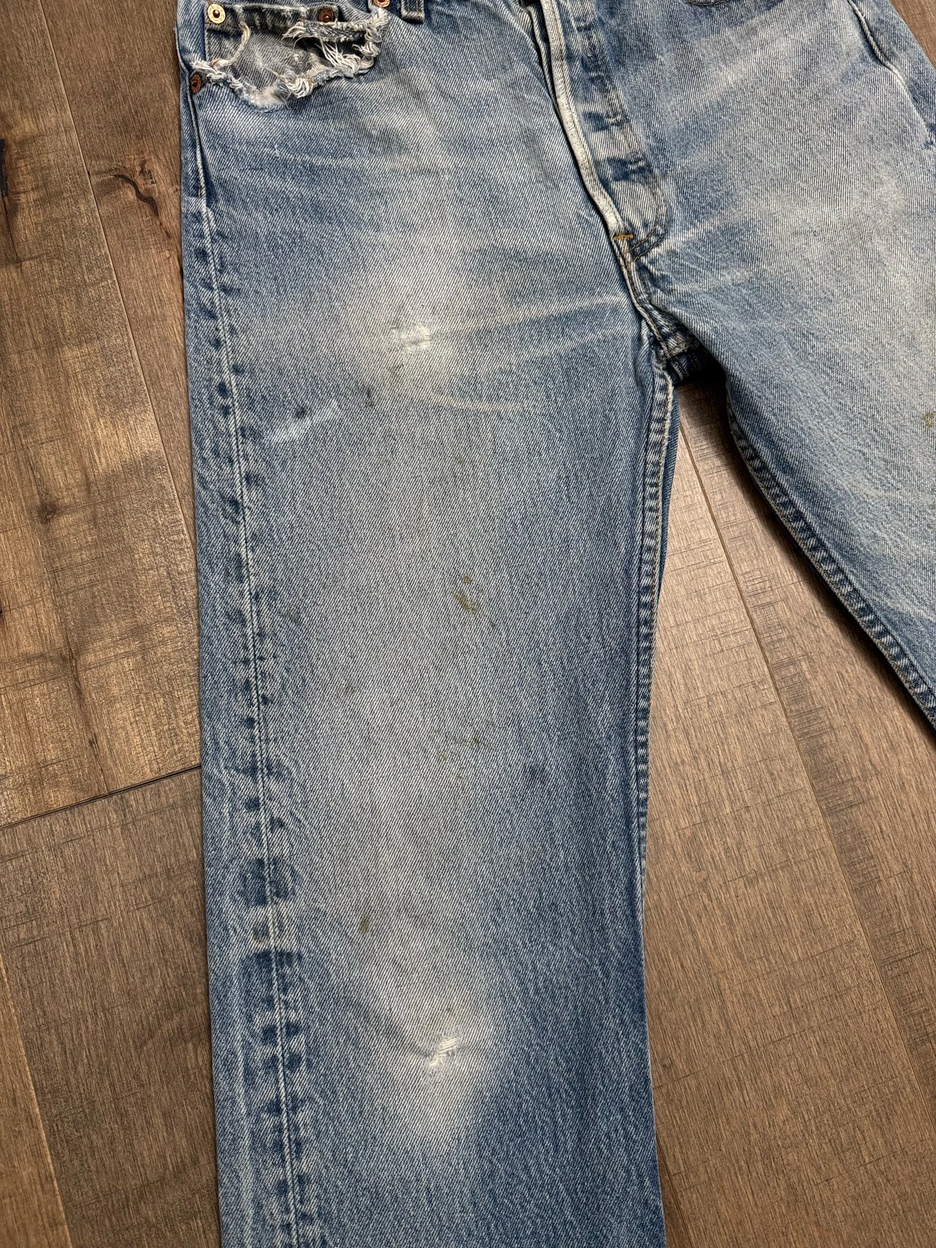 1994 Levi’s USA 501 Tag 31x32 Actual 28x29 — Jean Genie Vintage Co.