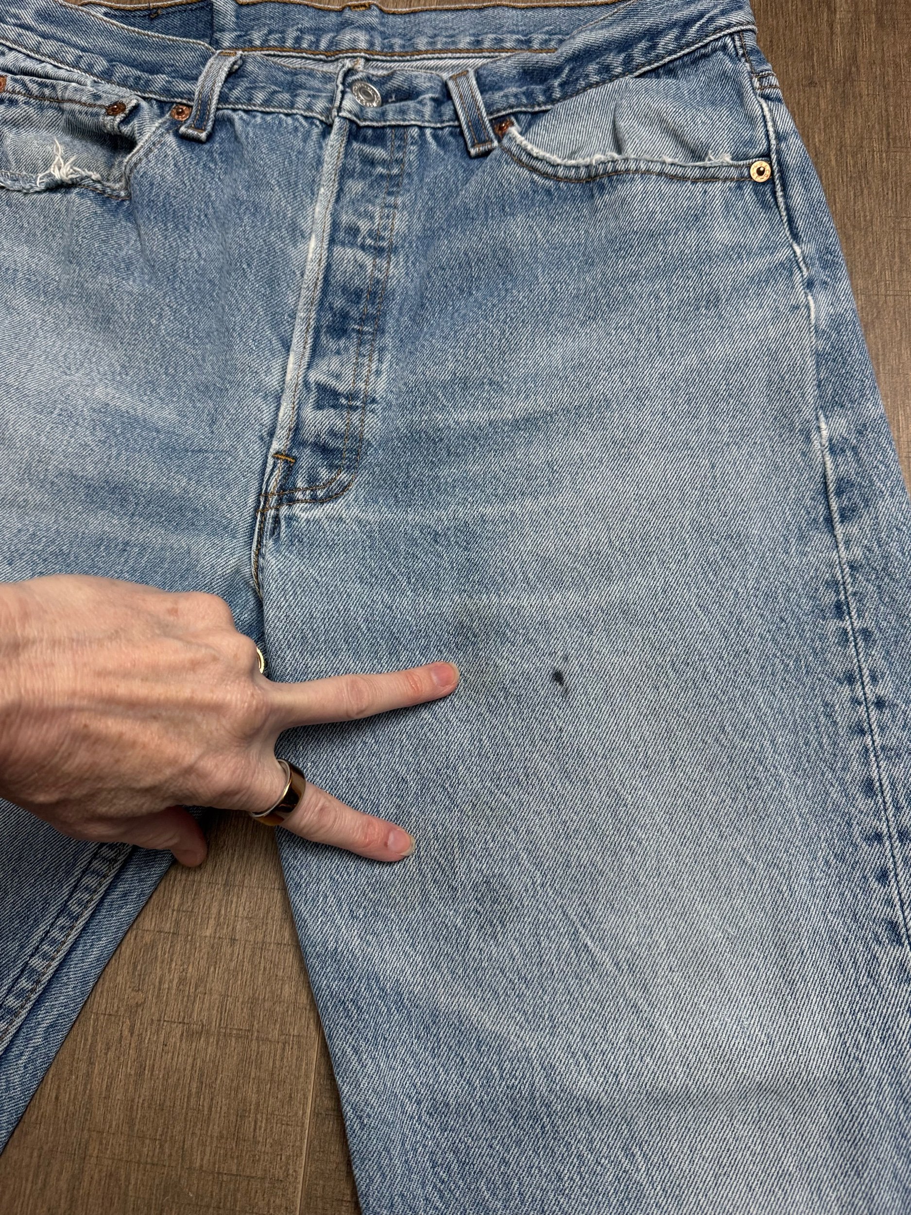 1994 Levi’s USA 501 Tag 35x34 Actual 31x30 — Jean Genie Vintage Co.