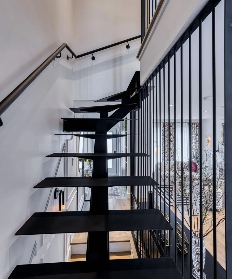 Escaliers sur mesure en bois, acier et verre - StairPro Québec