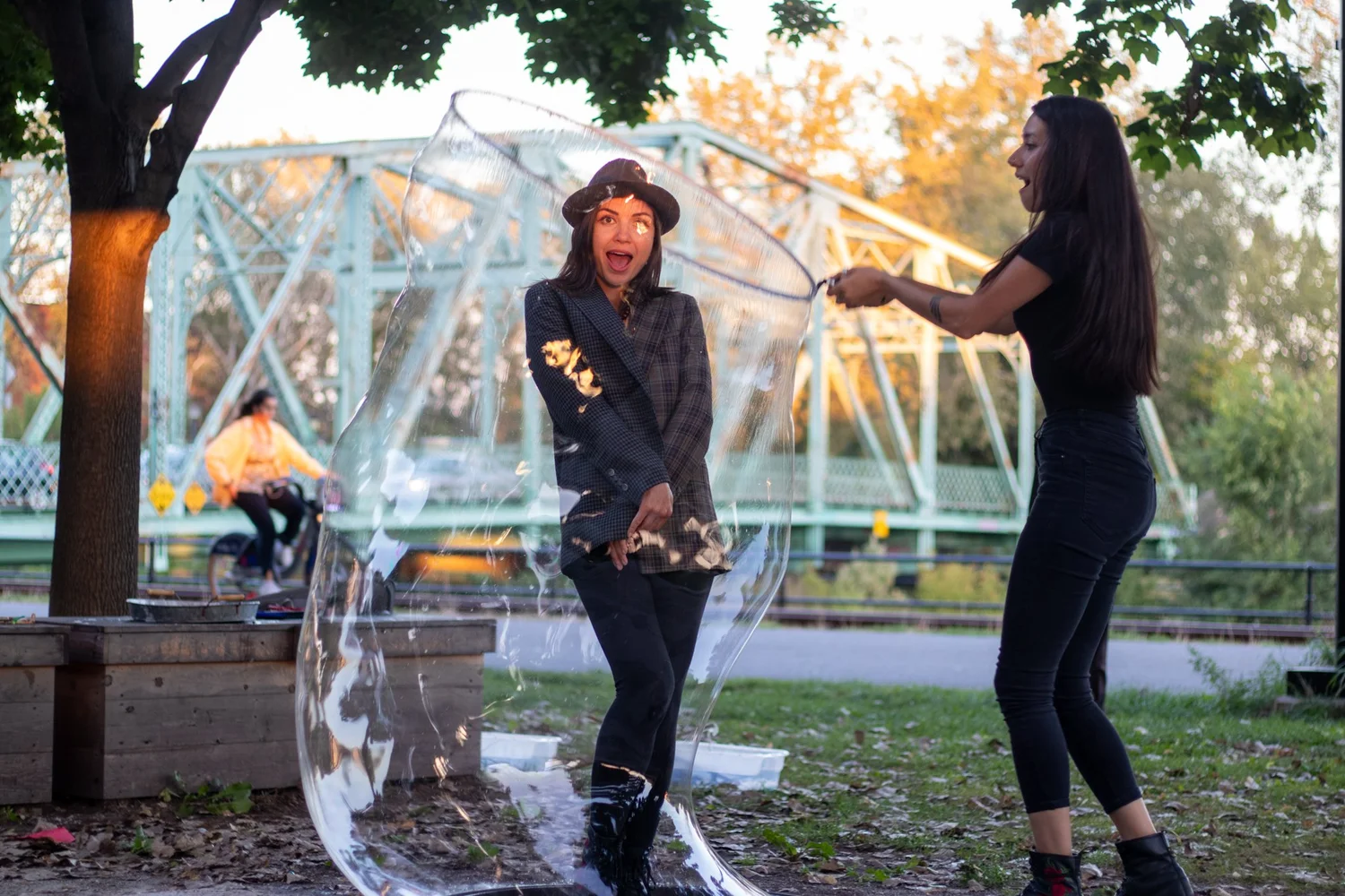 Extreme Bubble Show in Toronto | Unique Visuals | Stardust Shows ...