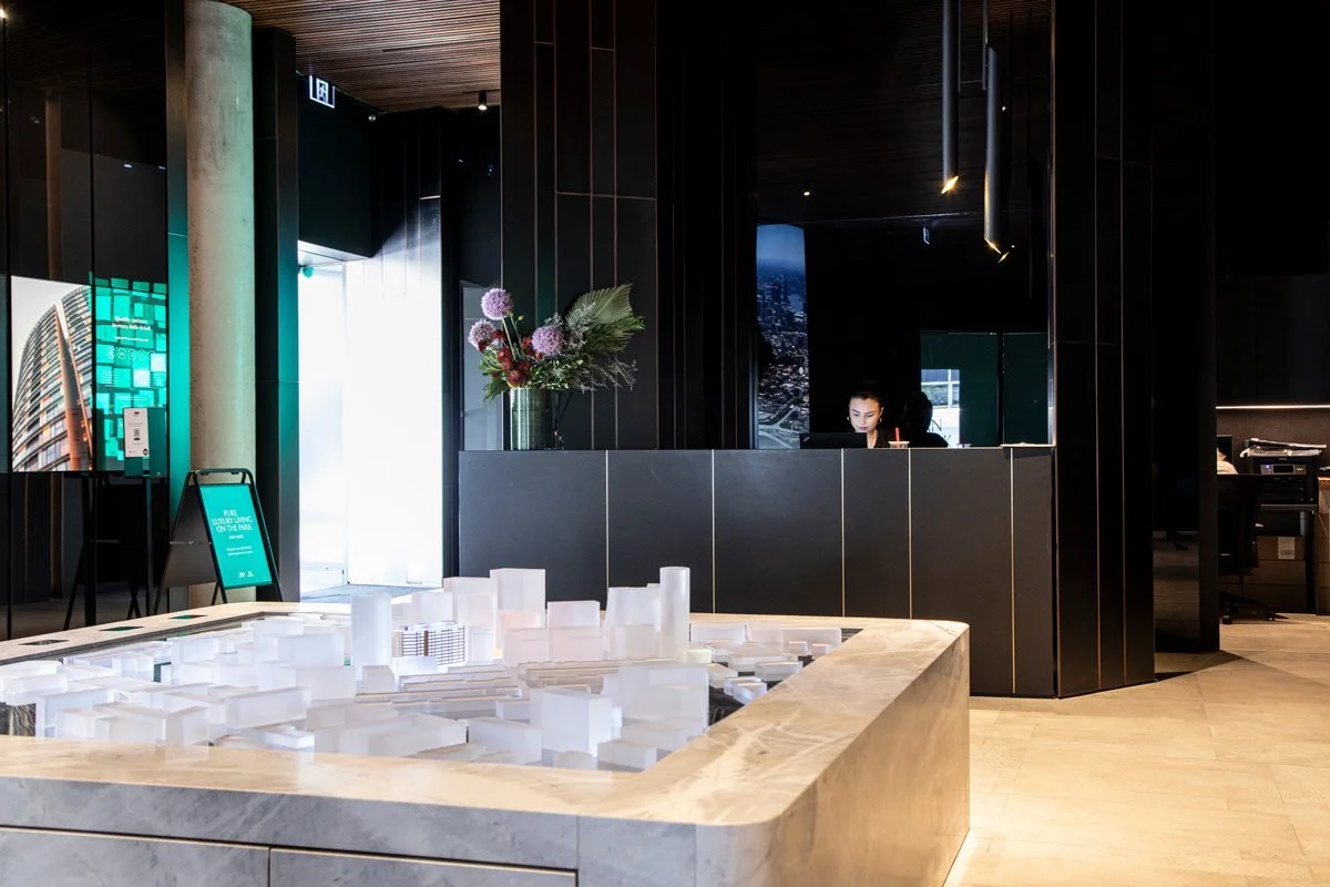 Green Square Gallery — Martin Bevz