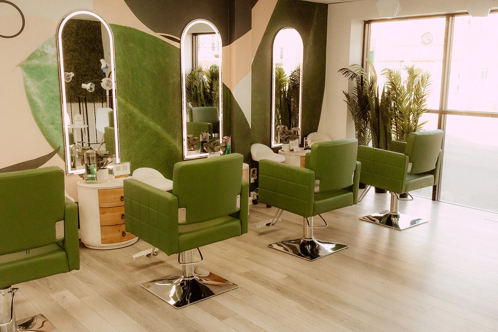LocalLuv Salon