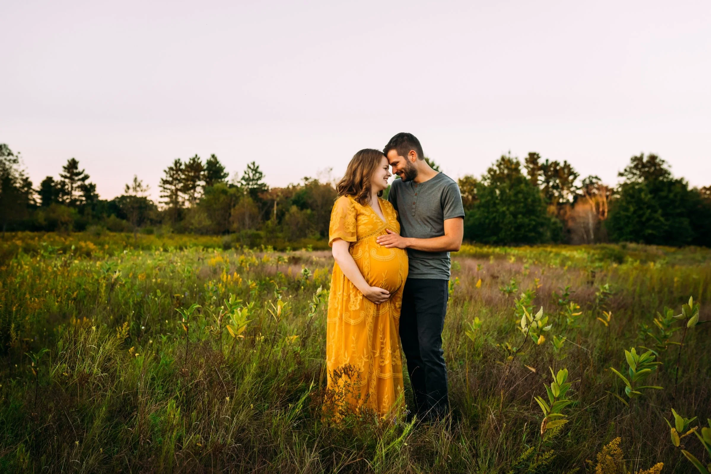 Personalizing Your Maternity Photoshoot: Incorporating Meaningful ...