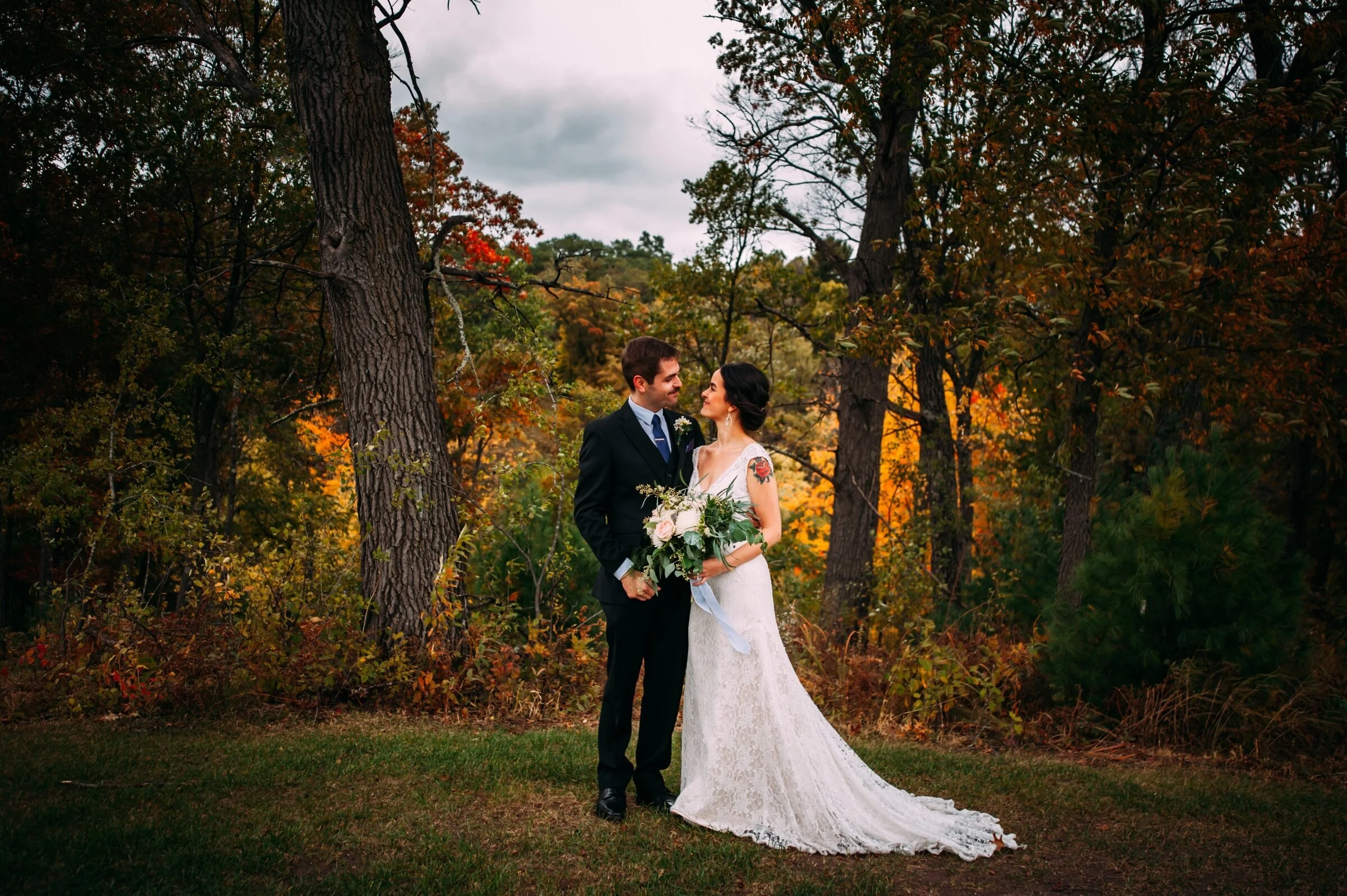 A Wedding Story of M & M | Wisconsin Photographer — Kelly Jacobi ...