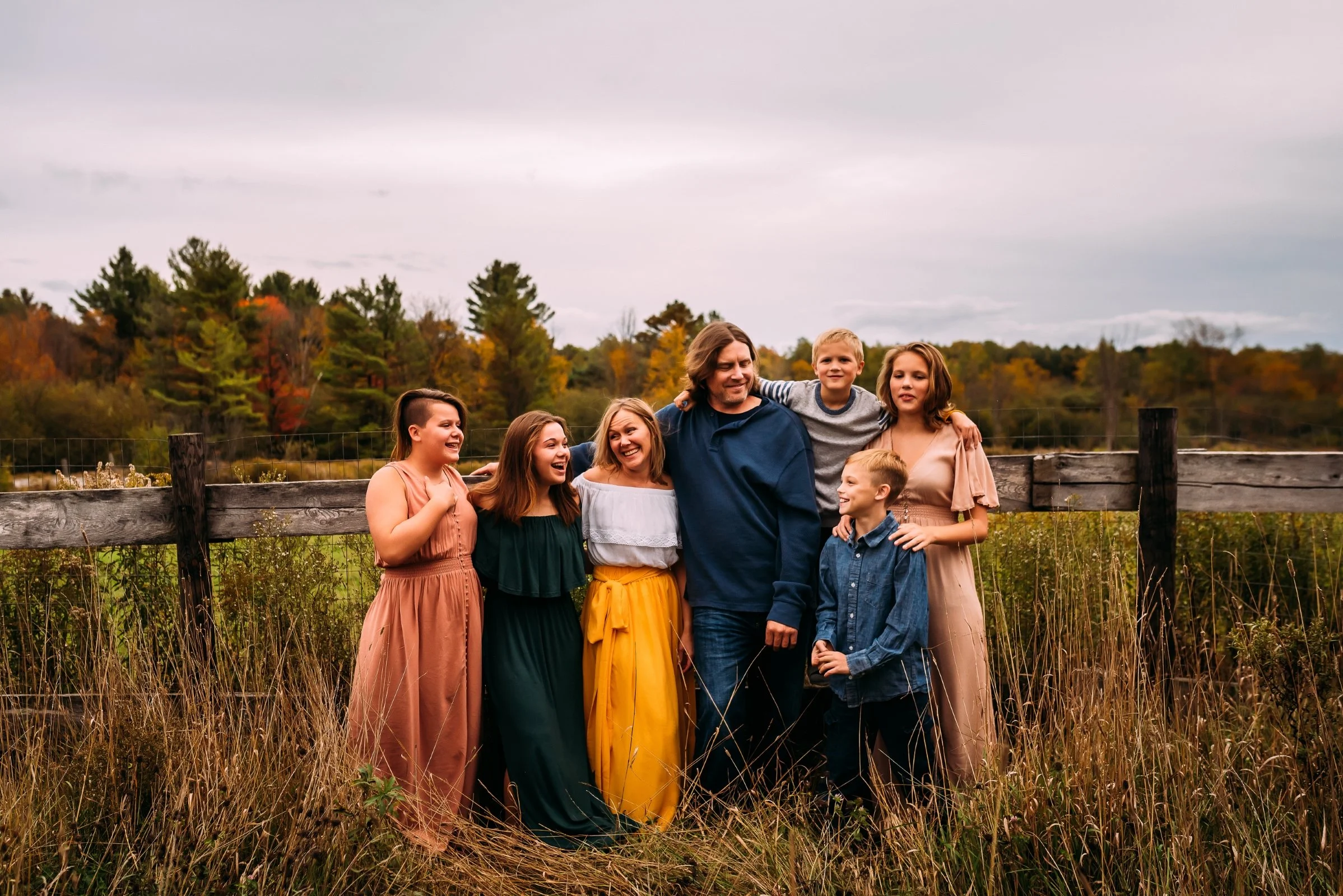 Capturing Memories in Fall: A Stunning Family Photo Session in ...