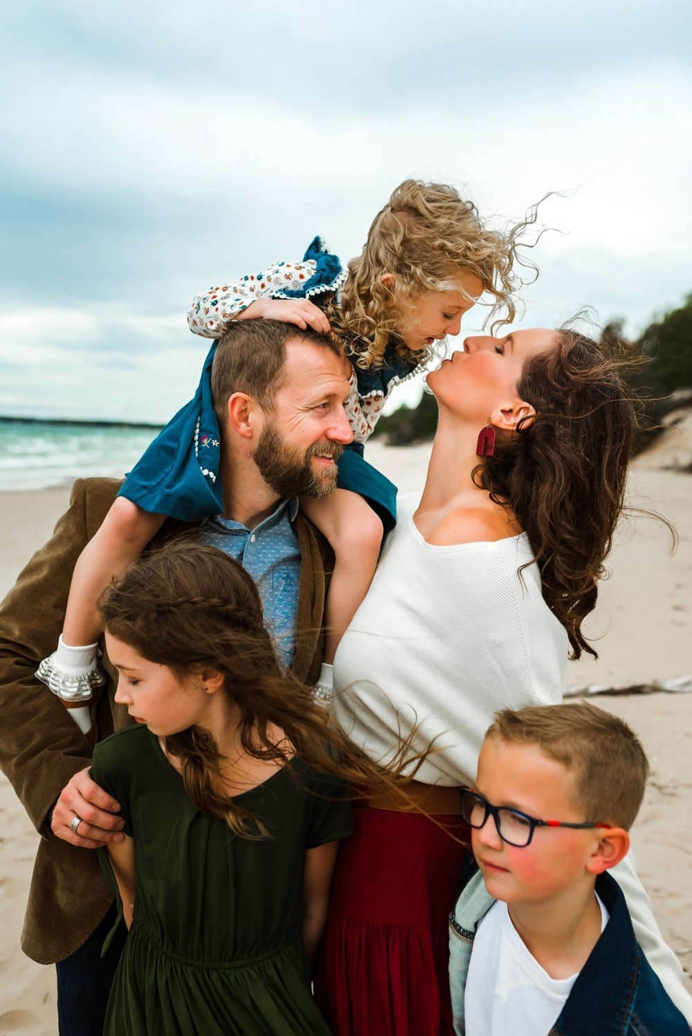 10 Tips for Capturing Authentic Family Moments at your Family Photo ...
