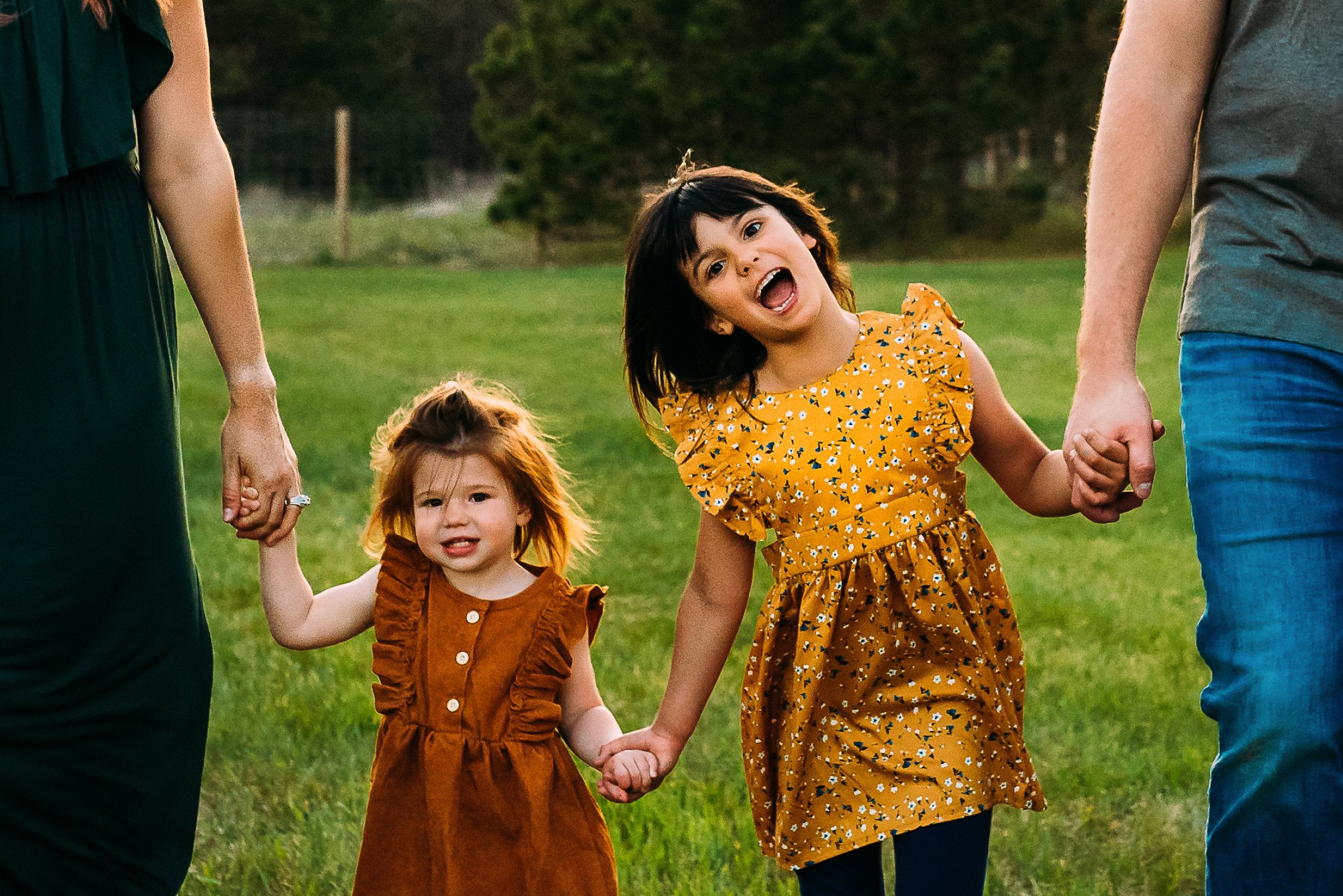 Capturing Memorable Moments: How to have Fun Family Photos with Kids ...