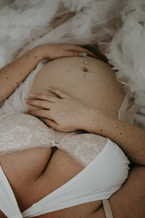 Yes, Boudoir Maternity Photography Is A Thing! — Kelly Jacobi Photography