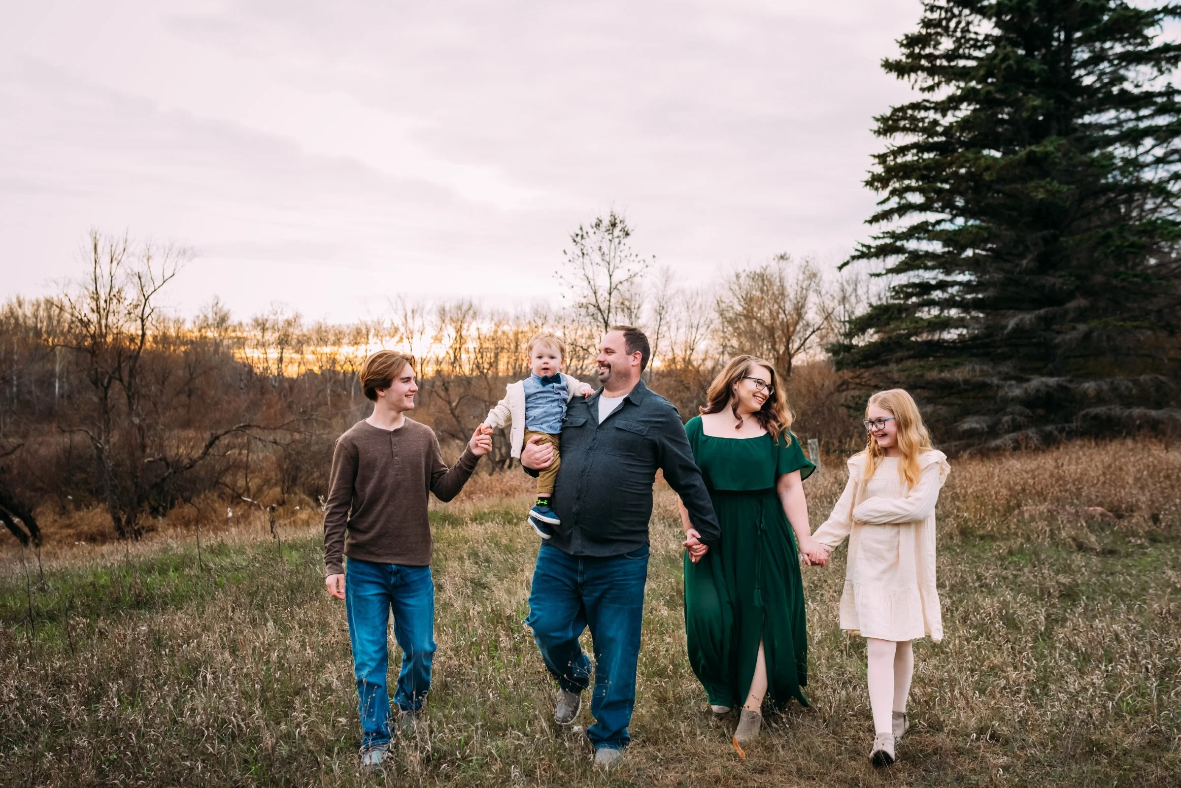 Top 10 Fun & Scenic Locations for Family Photos In and Around Wausau ...