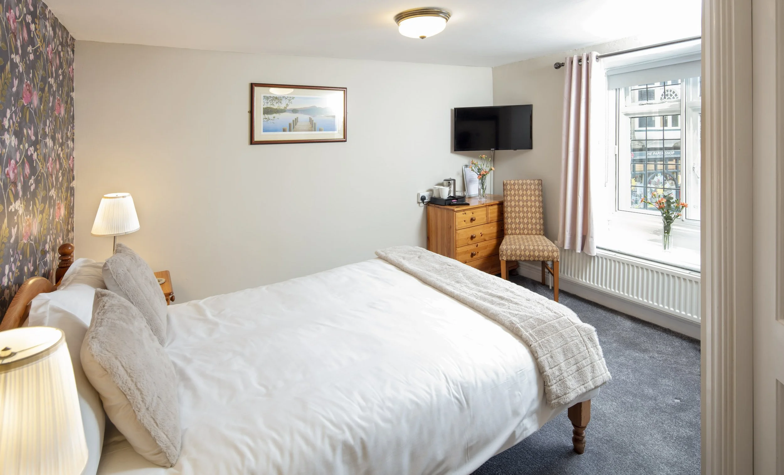 Stay with Us | Experience Comfort & Hospitality Today — Golden Lion ...