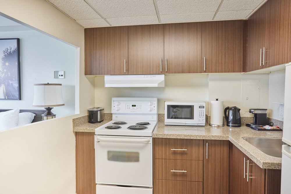 Studio — The Business Inn & Suites | Official Site