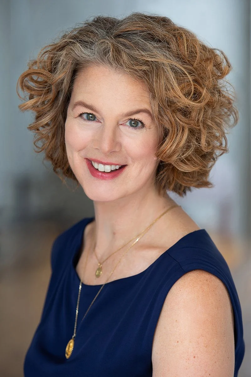 About — Marisa Helms