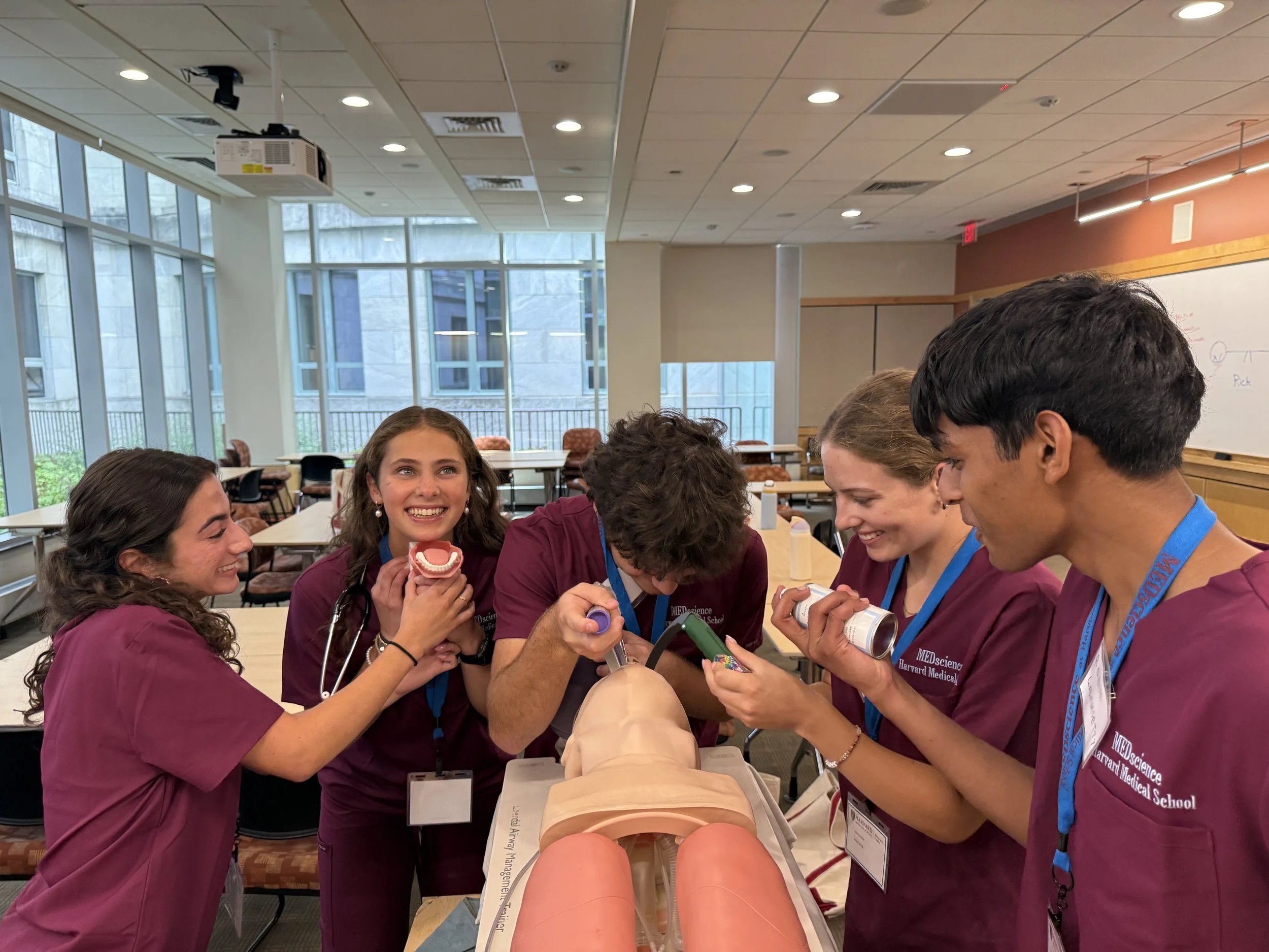 Summer Program Overview — HMS MEDscience