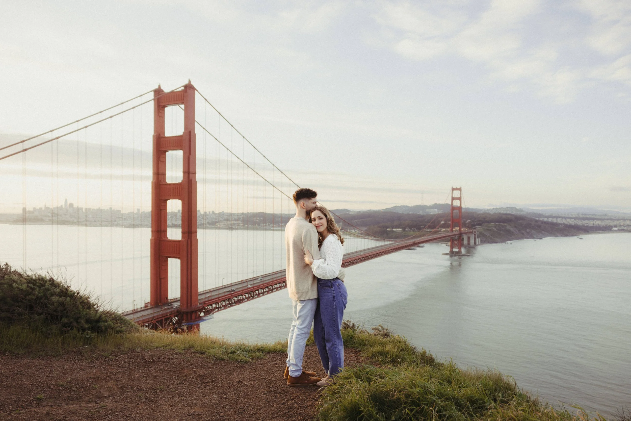 N & B | Sunrise Couples Session at Battery Spencer | The Ideal Spot to ...