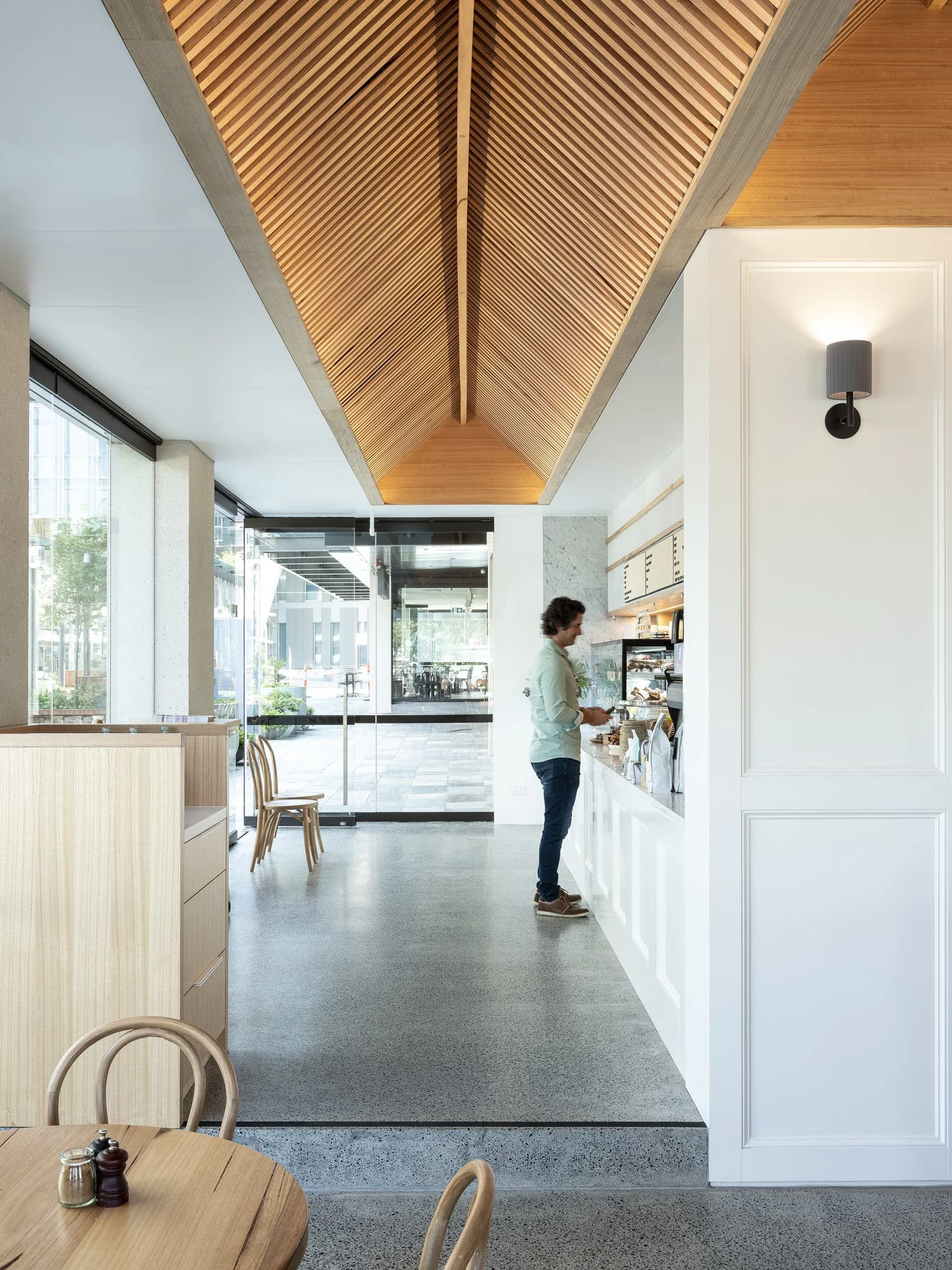 CAFE MCKENZIE RANDWICK — Brewer Architects