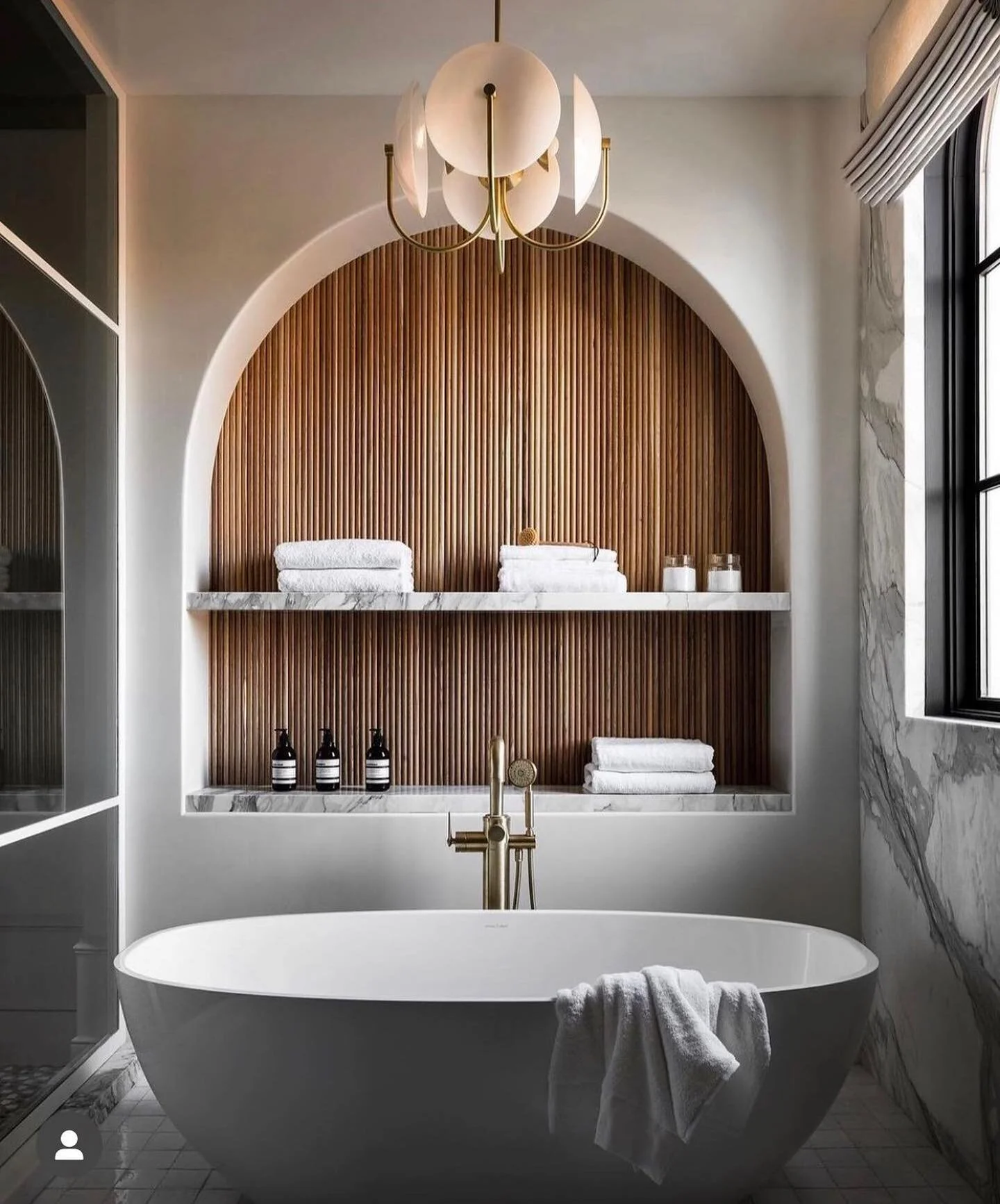 SCARLETT CRAVEN INTERIORS