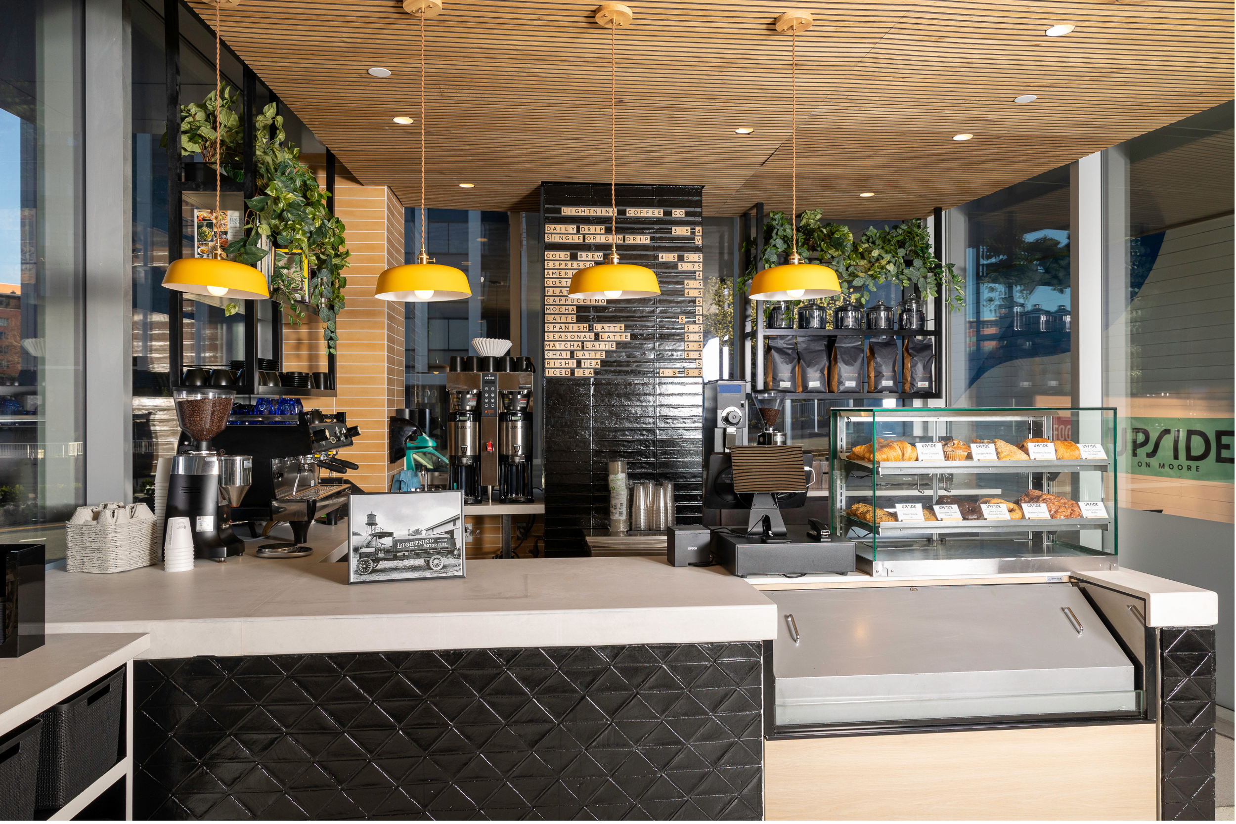 Lightning Coffee | Specialty Coffee Shop in Rosslyn