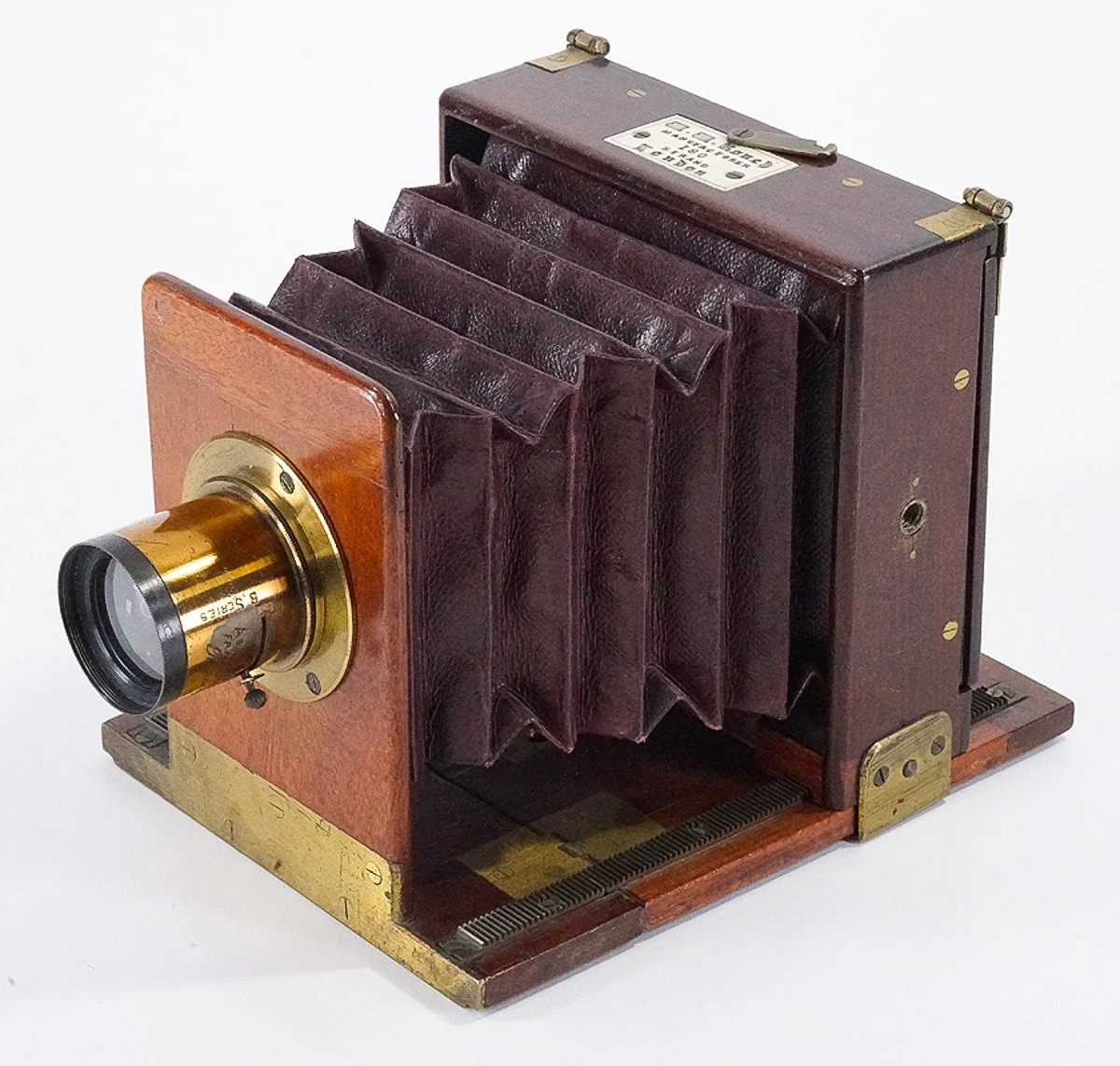 Stuart Fabe's Antique Camera Collection