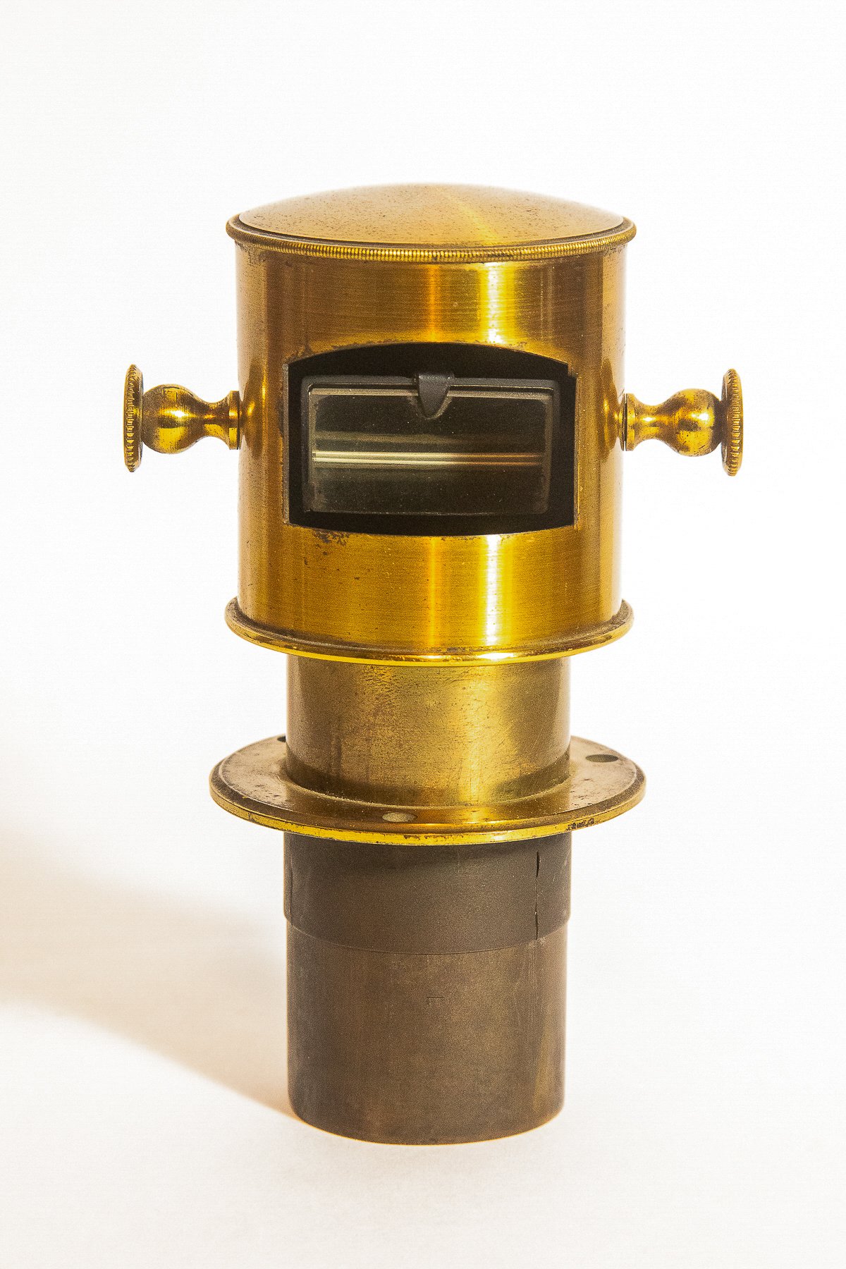 General 5 — Stuart Fabe's Antique Camera Collection