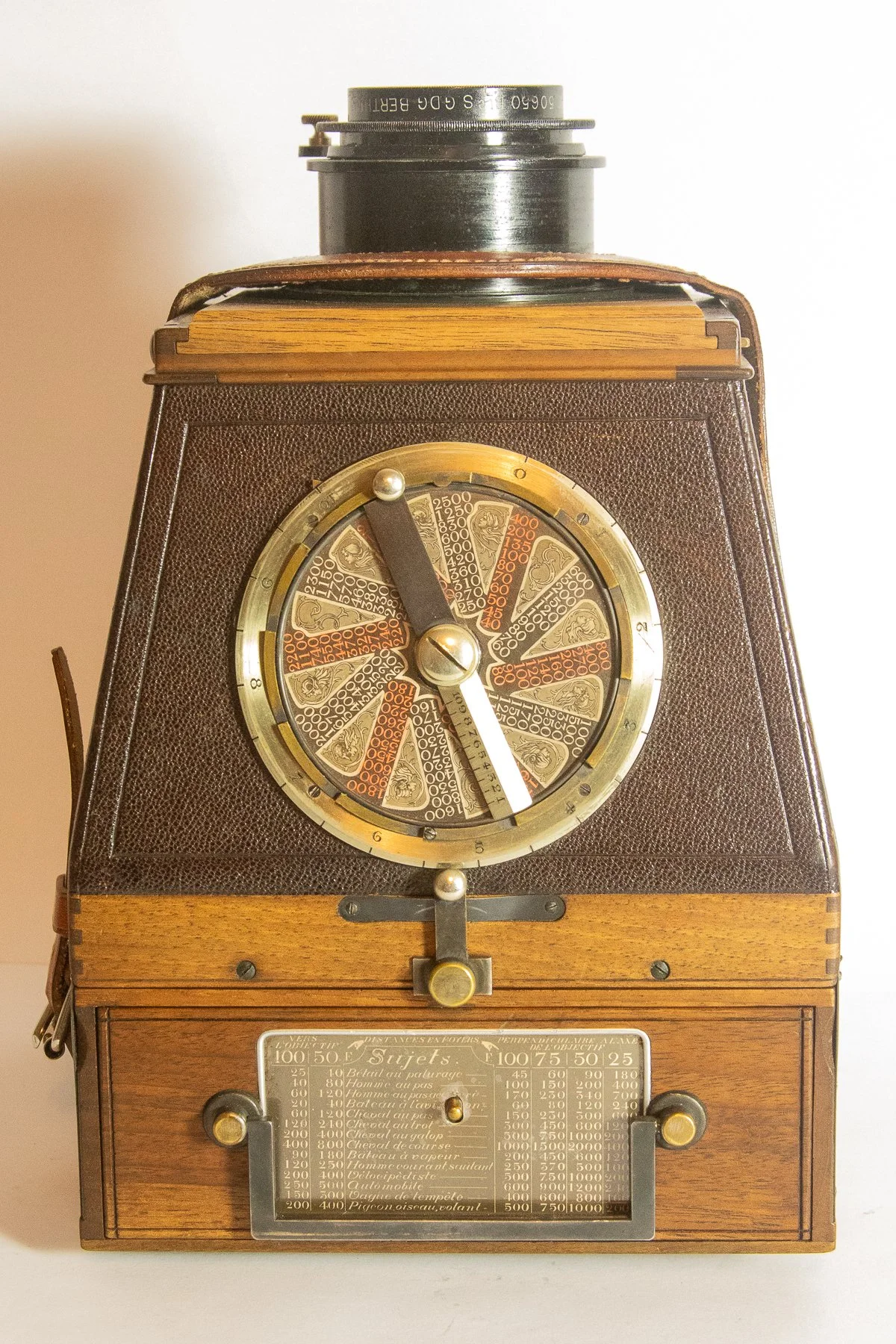 Stuart Fabe's Antique Camera Collection