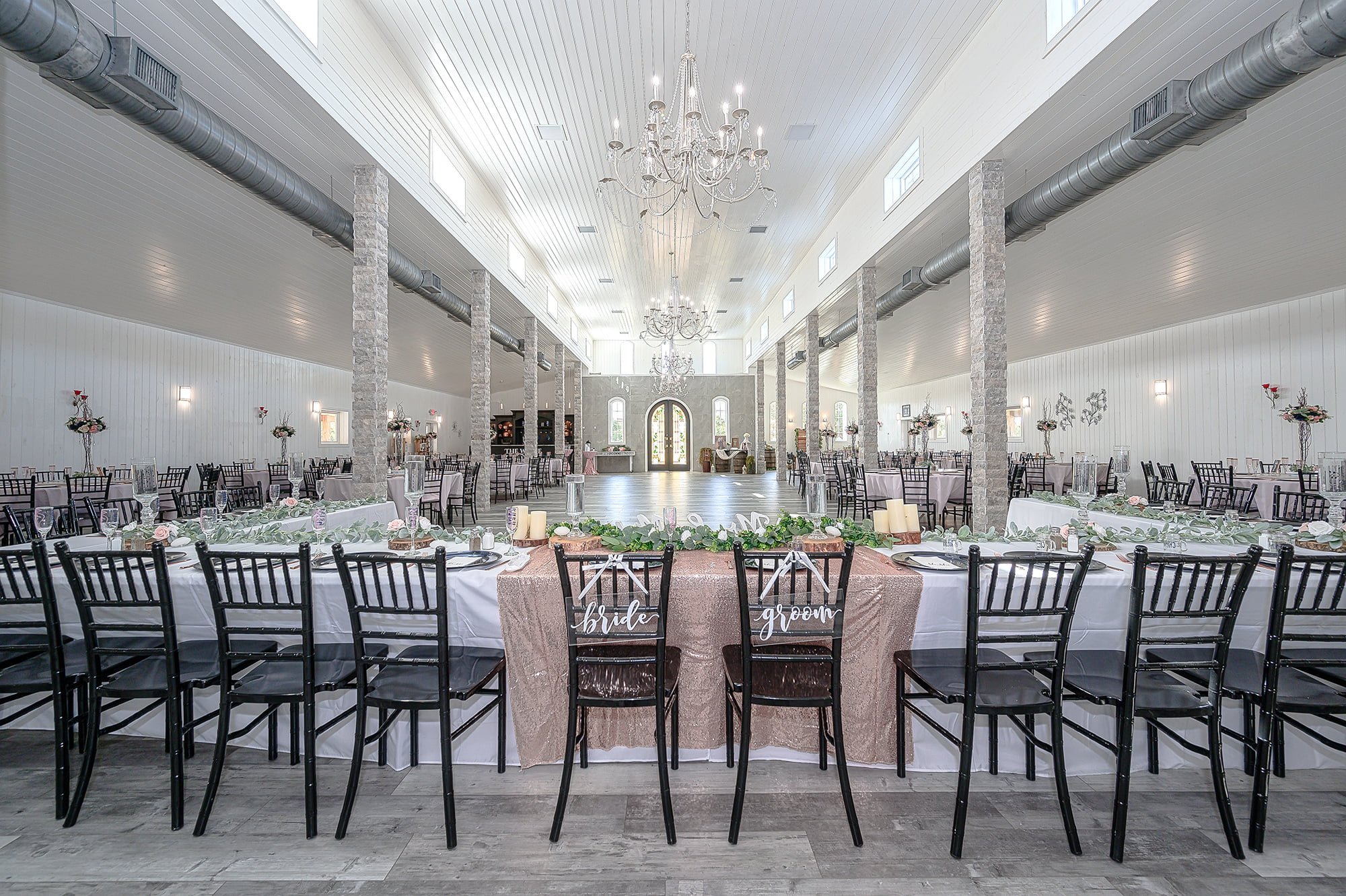 The White Rose & Naples Wedding Barn: Naples wedding Venue