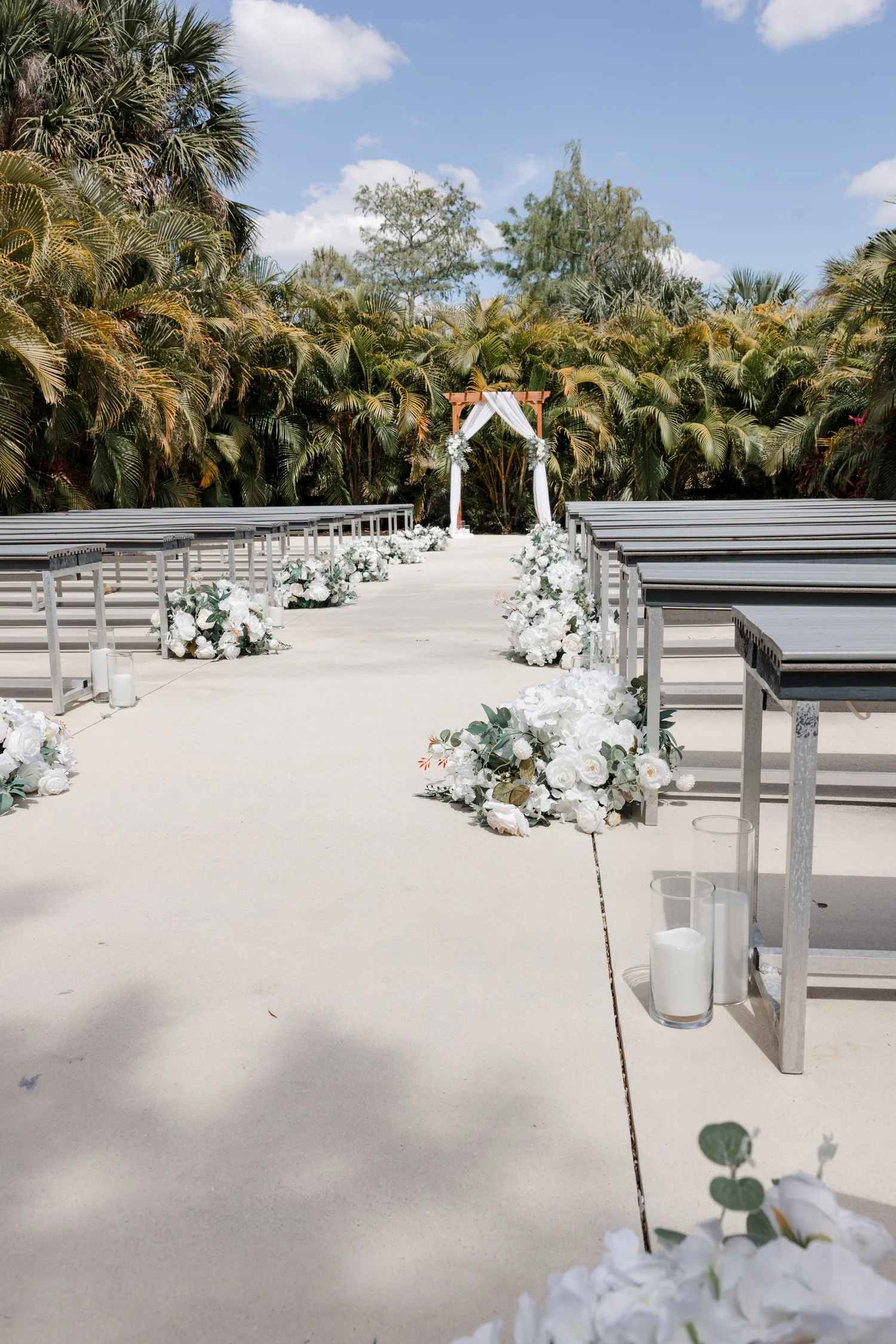 The White Rose Naples — The White Rose & The Ivy House