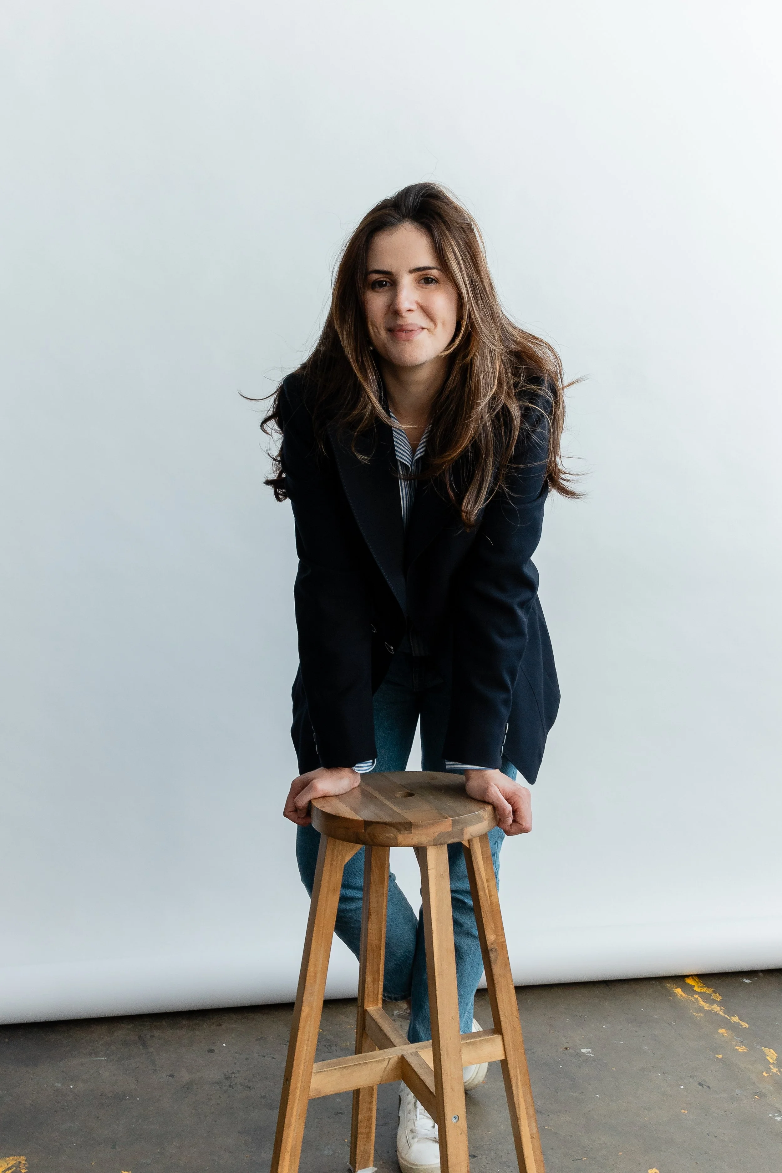 ABOUT — Léa Phillips | Fashion Stylist Australia