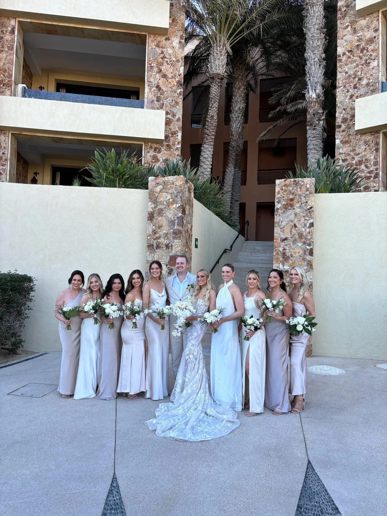 Mix & Match bridal party — THE MODERN BRIDE GUIDE